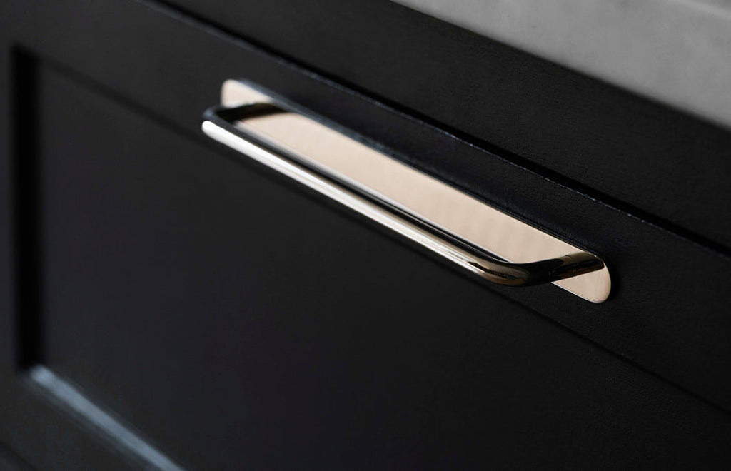 How to install Corston pull handles