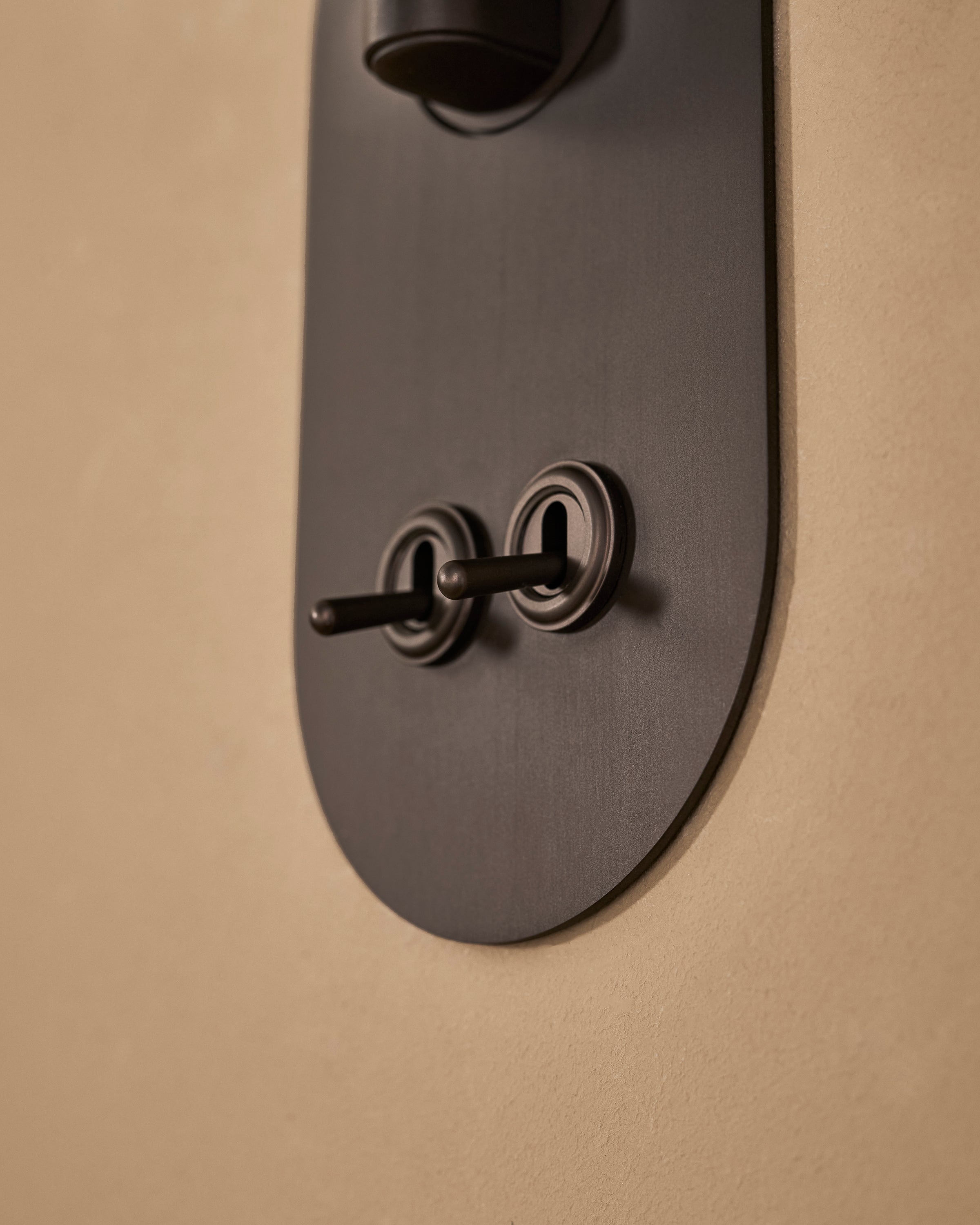 Sloane 2G Toggle Switch Reading Light Bronze Black | Wall Lights | Lighting